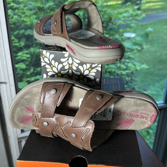 Merrell | Shoes | New Merrill Adhera Slides Size 7 Adjustable Straps ...
